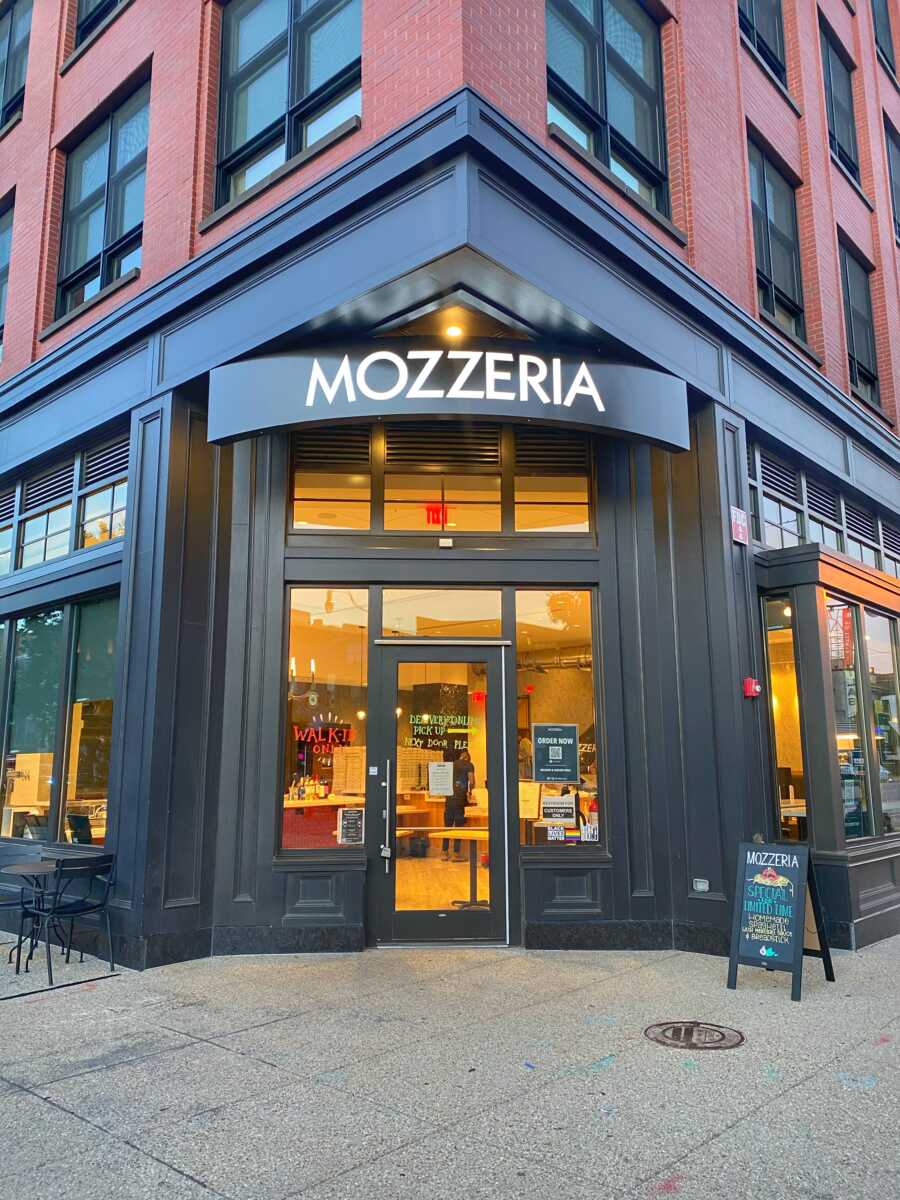 Beyond MoCo: Mozzeria, a Deaf-Owned and Operated Pizzeria - The MoCo Show